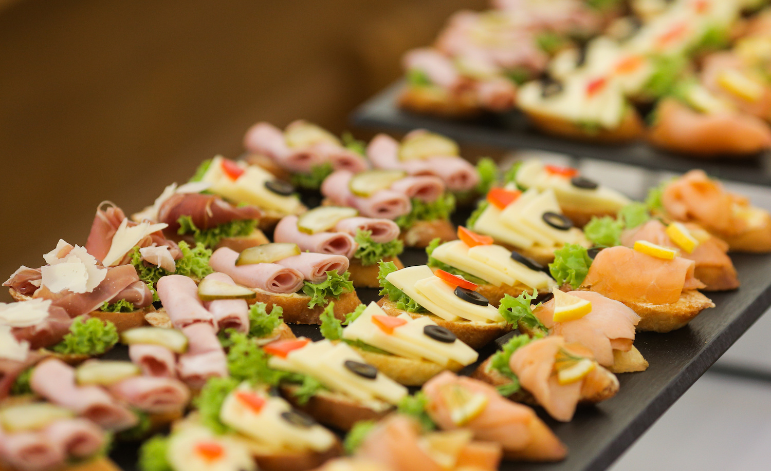 Business Catering Selection Tips | Zerocater
